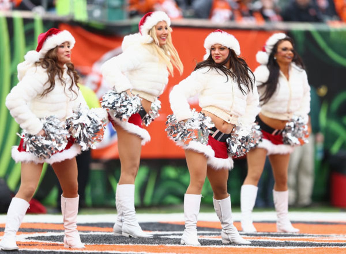Christmas Hot Clicks - Sports Illustrated