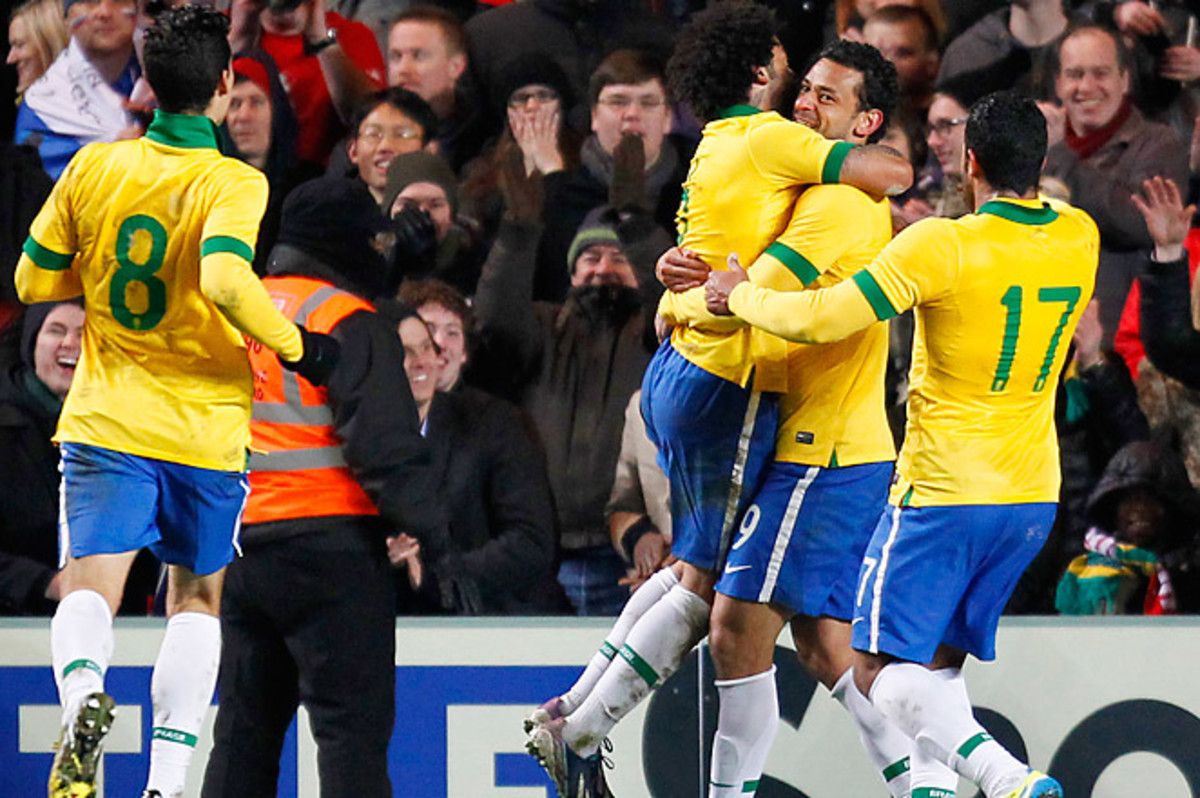 Fred scores in 90th minute to earn Brazil a draw vs. Russia - Sports ...