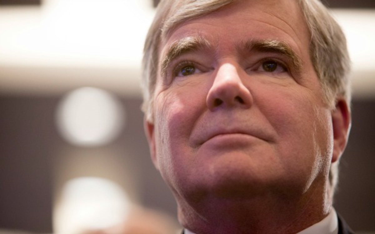 NCAA President Mark Emmert to form council of athletic directors ...