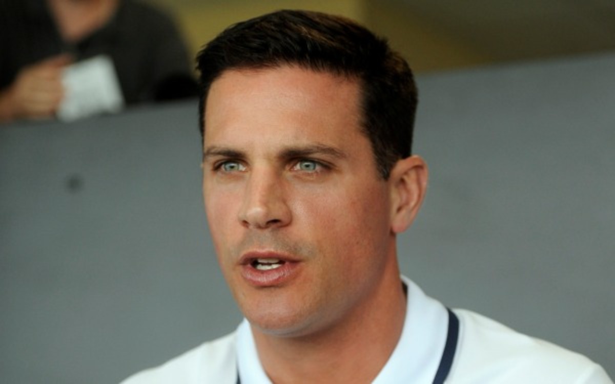Report: UConn hires Notre Dame DC Bob Diaco as new head coach - Sports Illustrated