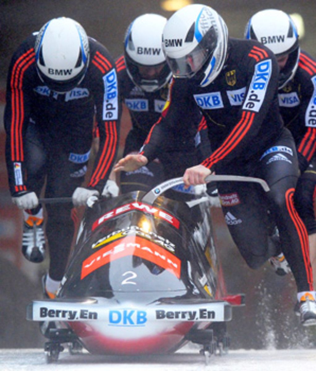 Arndt leads German sweep at 4-man bobsled WCup - Sports Illustrated