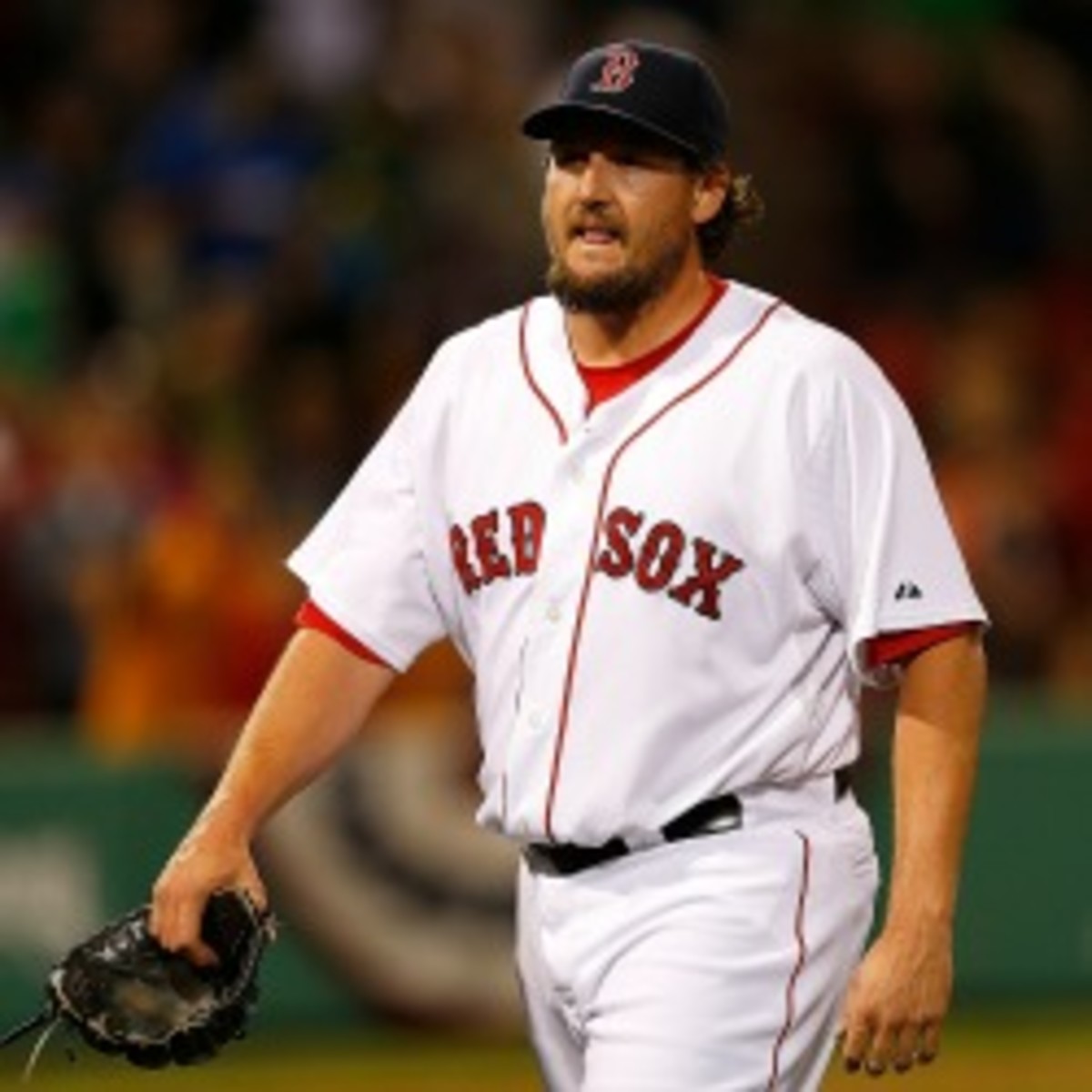 Red Sox closer Joel Hanrahan struggling with sore right hamstring ...