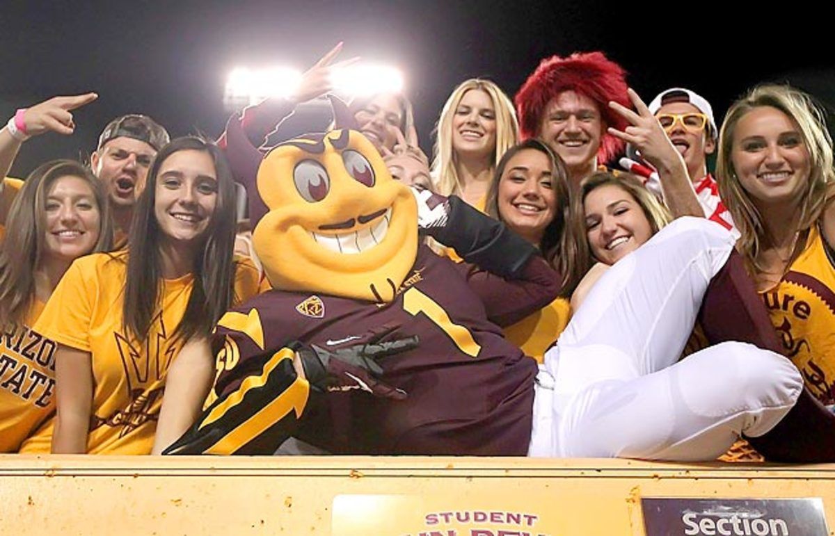 College Superfans - Sports Illustrated