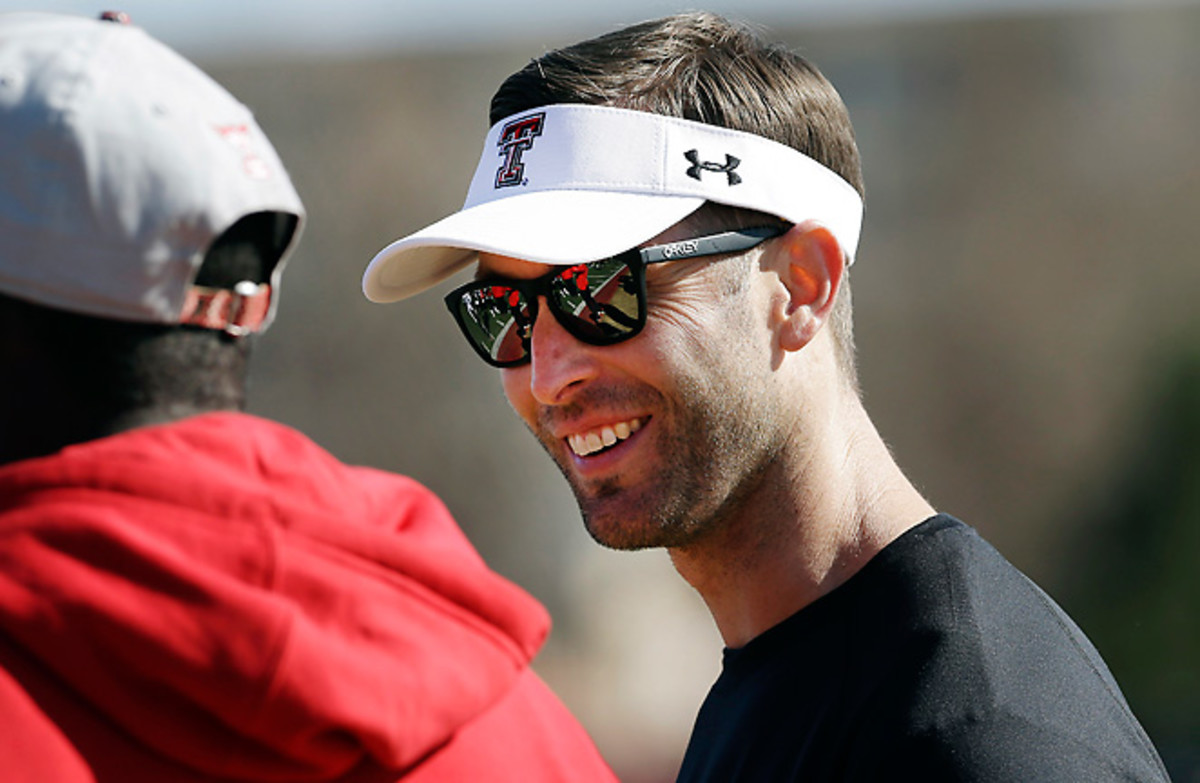 Dallas Jackson: Taggart, Kingsbury, new coaches look to lock up local ...