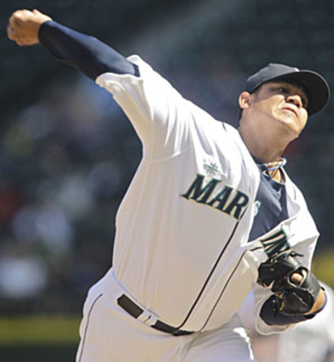 King Felix and Mariners teammates pay classy tribute to late Dr. Yocum ...