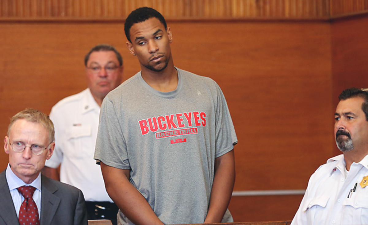 Prosecutors pursue assault case against Boston Celtics' Jared Sullinger ...