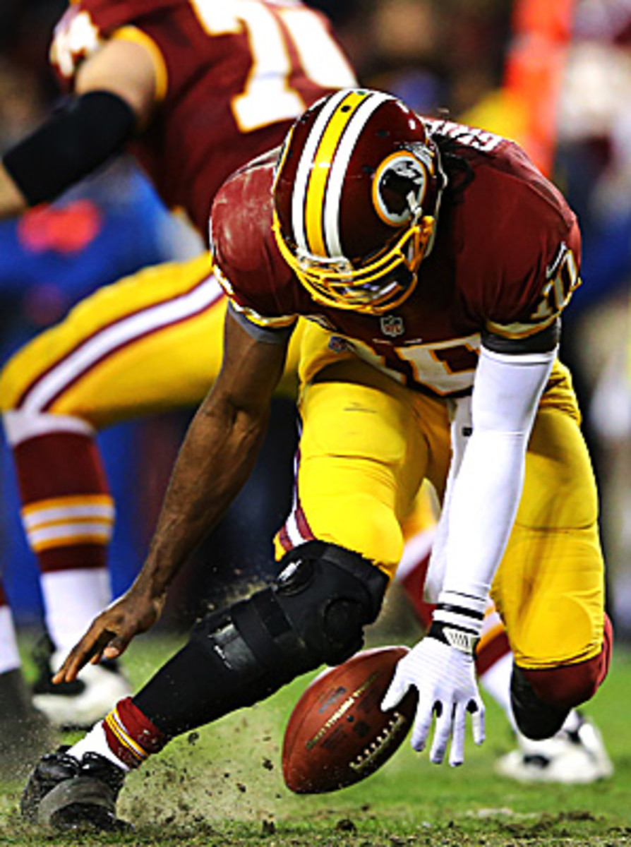 RGIII undergoes surgery on right knee - Sports Illustrated