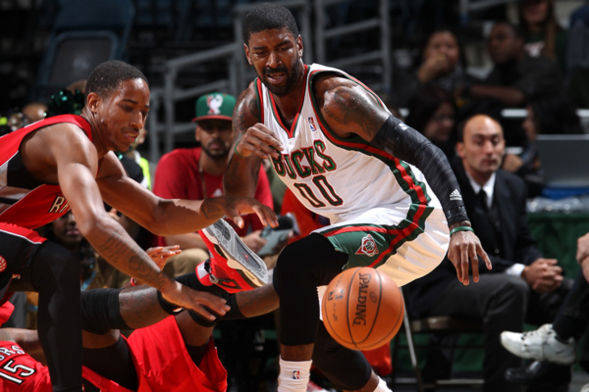 Bradley Center's slippery court leads to cancellation of Bucks/Raptors ...