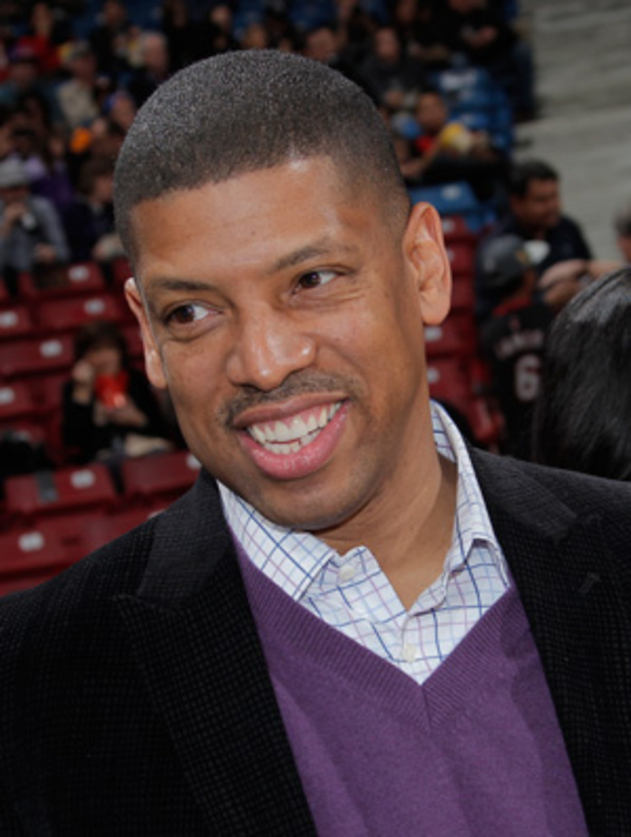 Mayor Kevin Johnson announces equity partners, plans to bid for Kings ...