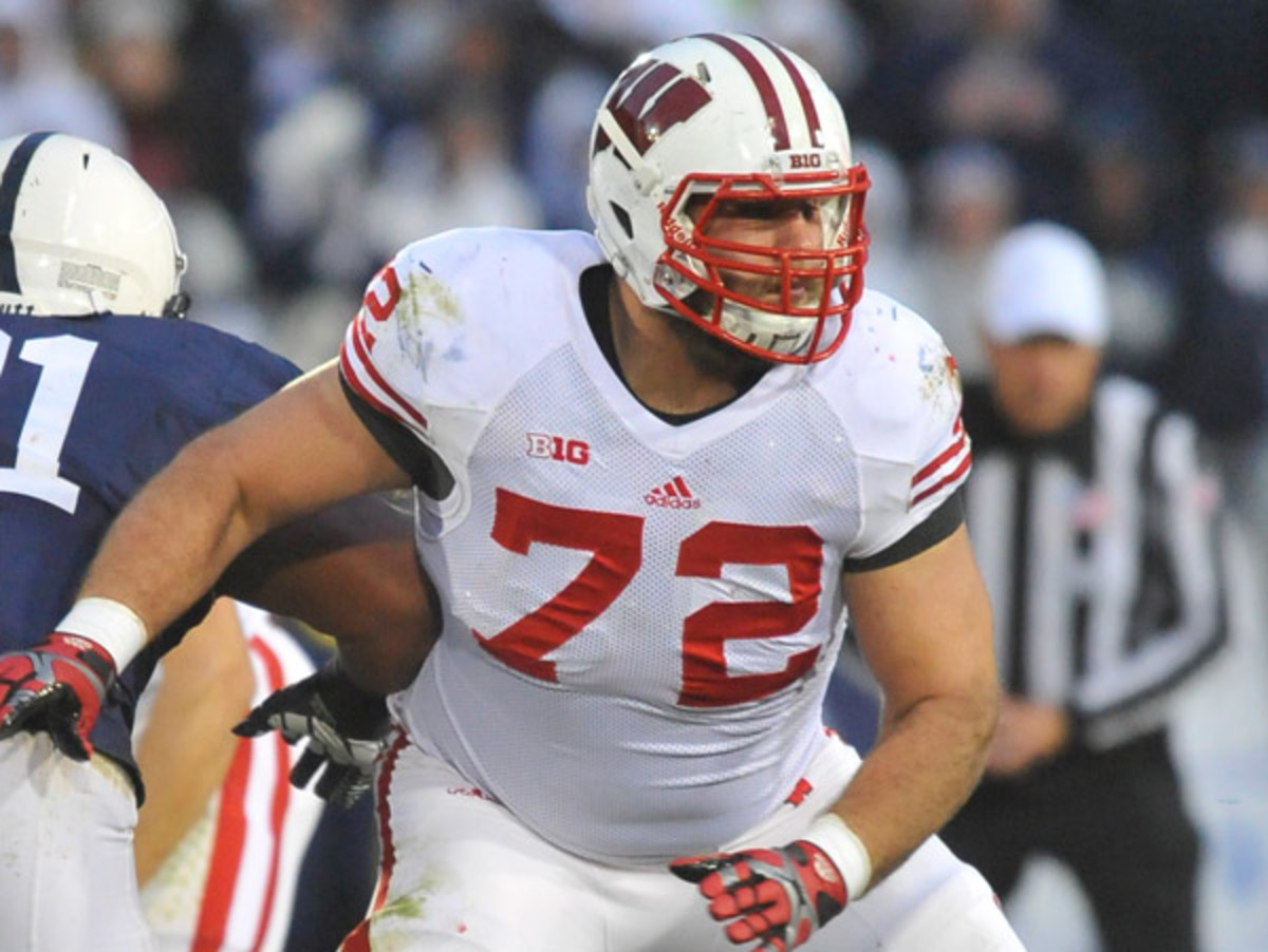 Travis Frederick Selected No. 31 by Dallas Cowboys - Sports Illustrated