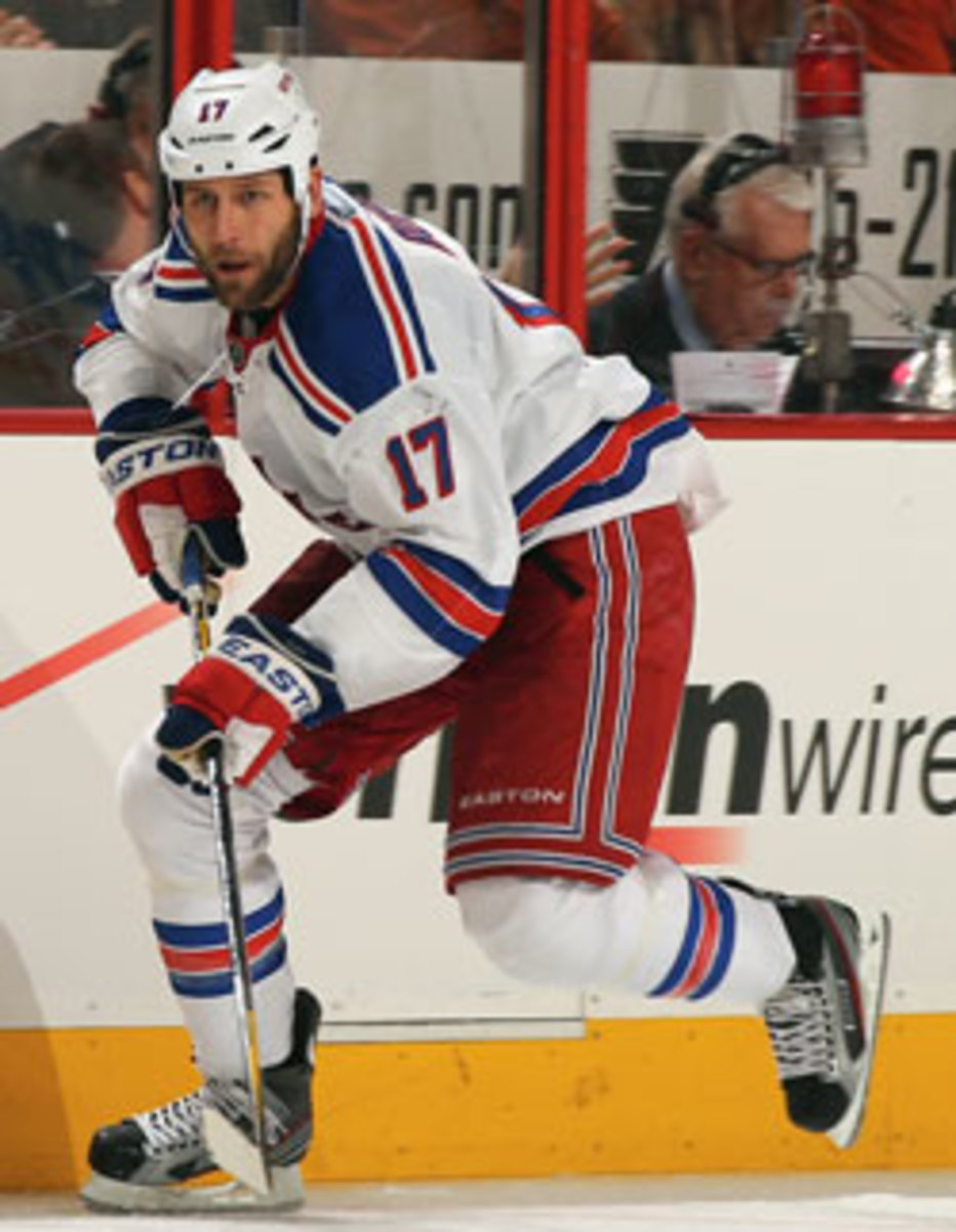 Wild acquire Michael Rupp from Rangers for Darroll Powe, Nick Palmieri ...
