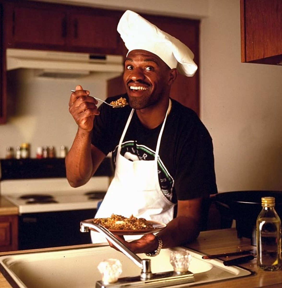 Athletes in Their Kitchens - Sports Illustrated