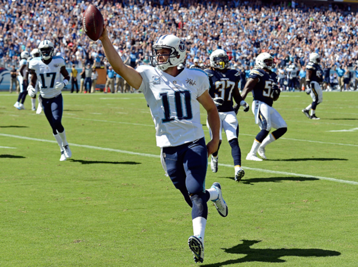 Jake Locker shines for Titans as Chargers blow another late lead ...