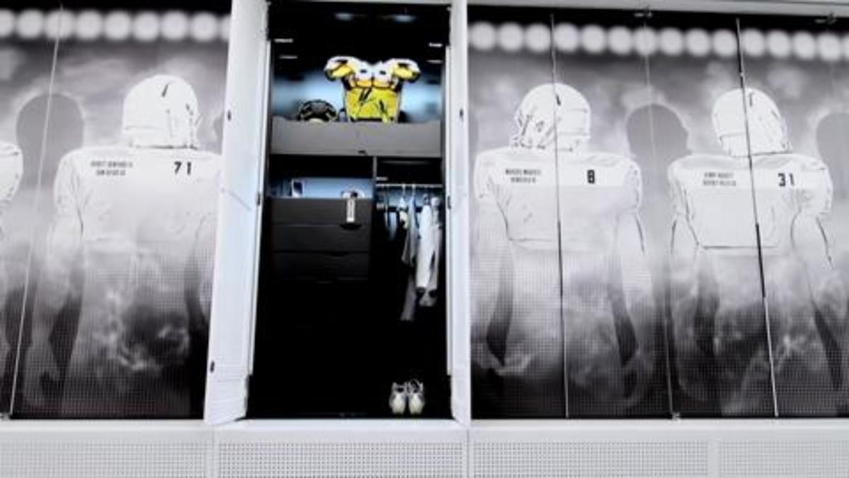 Inside Oregon's new football complex - Sports Illustrated