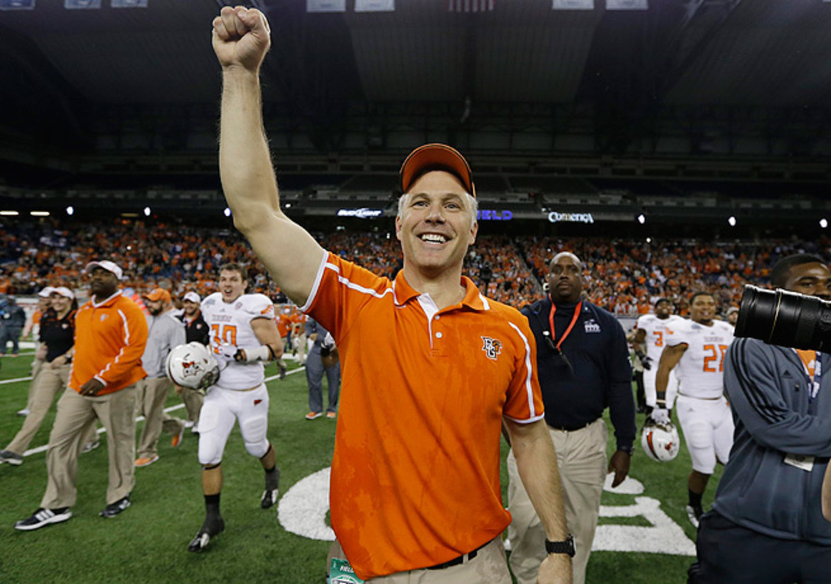 Pete Thamel: Dave Clawson to be named head football coach at Wake ...