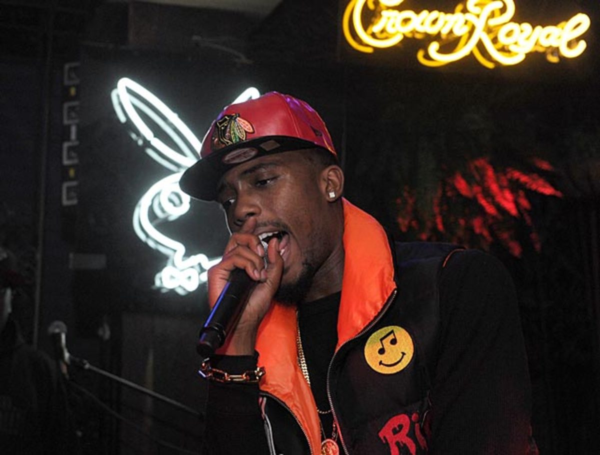 Celebrities at Super Bowl Parties - Sports Illustrated