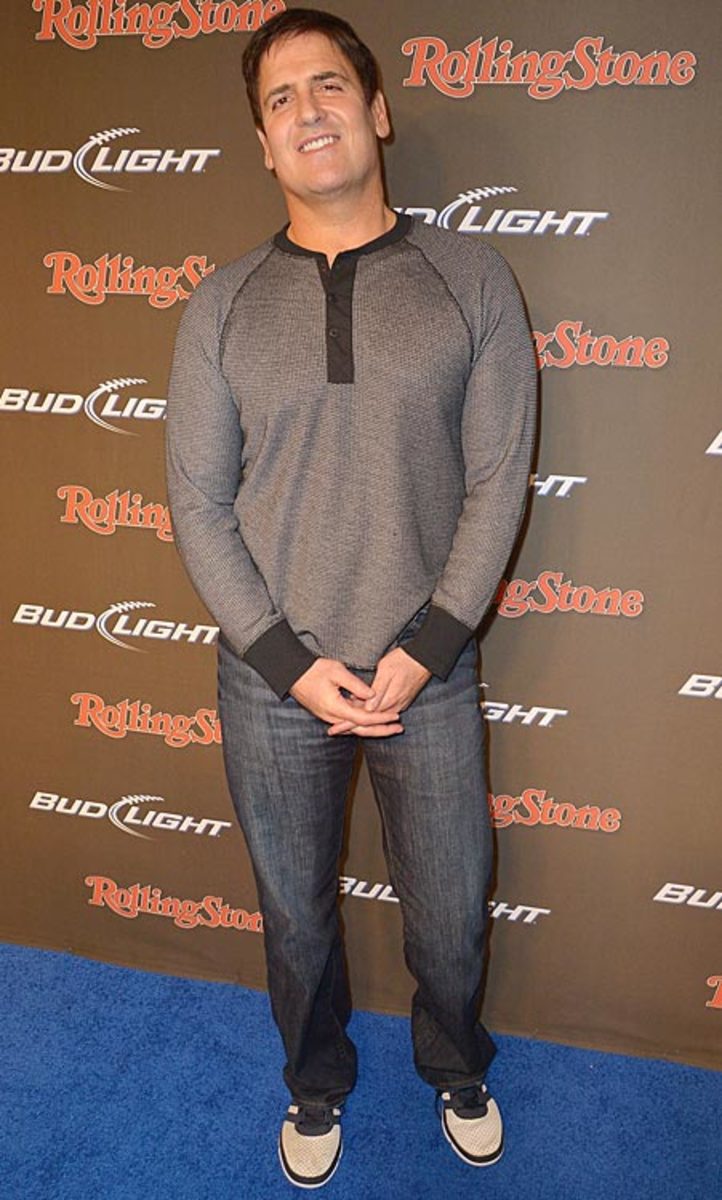 Celebrities at Super Bowl Parties - Sports Illustrated