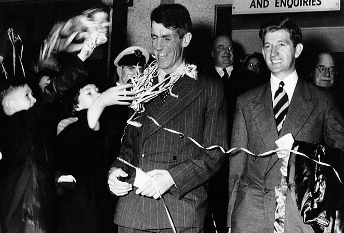 Last surviving member of first Mt. Everest ascent dies - Sports Illustrated