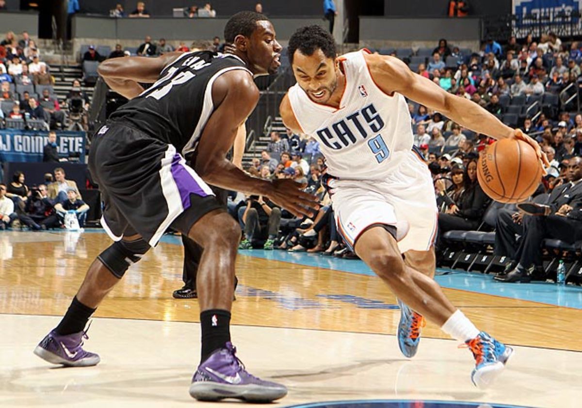 Bobcats sign Henderson to three-year, $18 million deal - Sports Illustrated