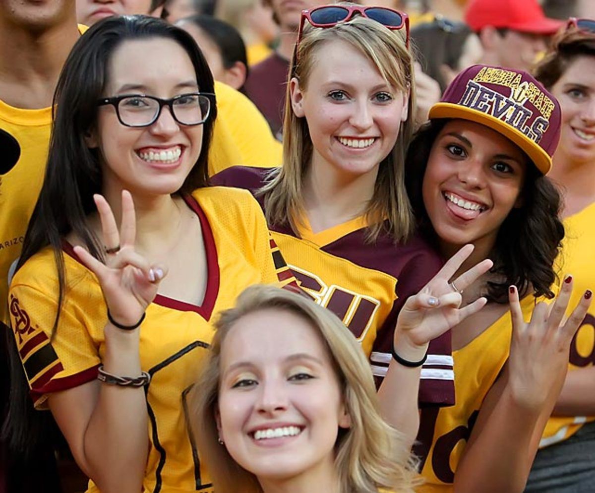 College Superfans - Sports Illustrated