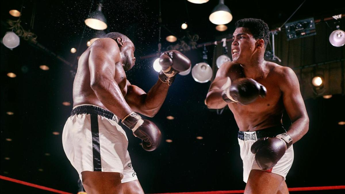 Cassius Clay fights Sonny Liston for heavyweight title - Sports Illustrated