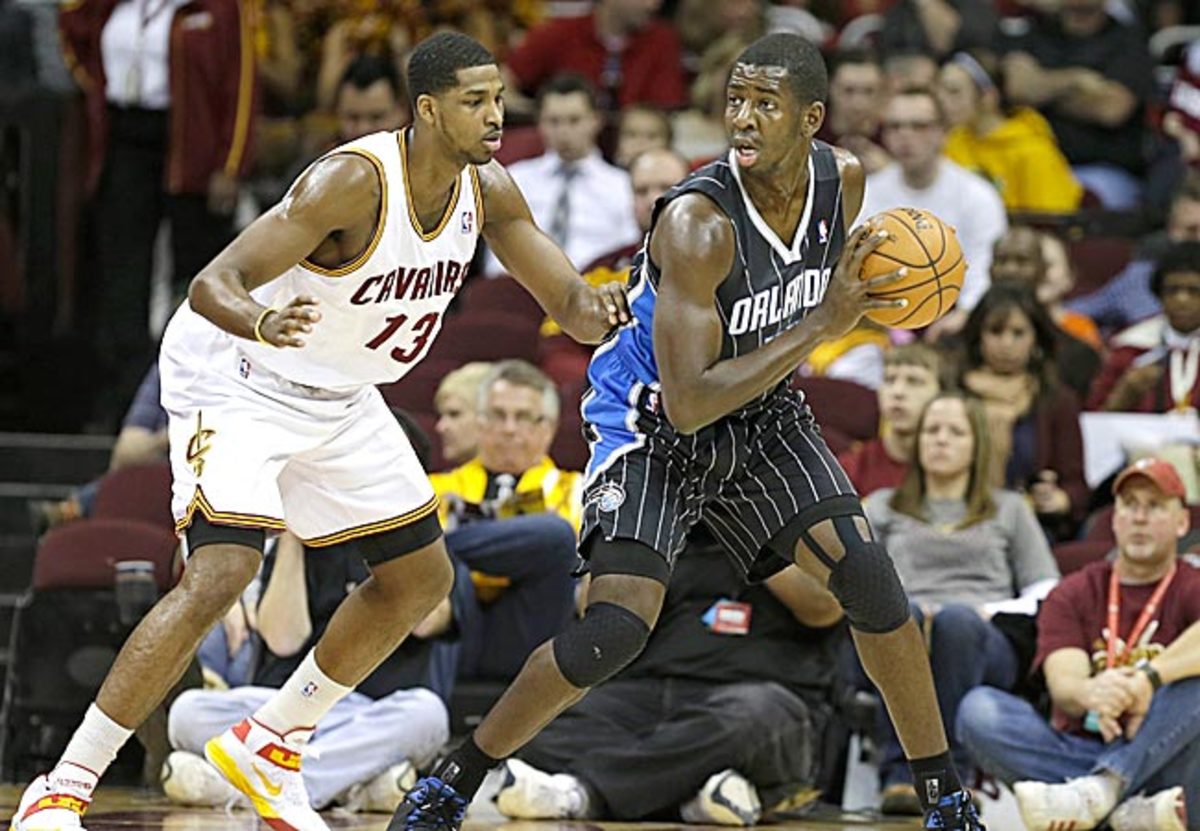 Nicholson heading to Rising Stars Challenge game - Sports Illustrated