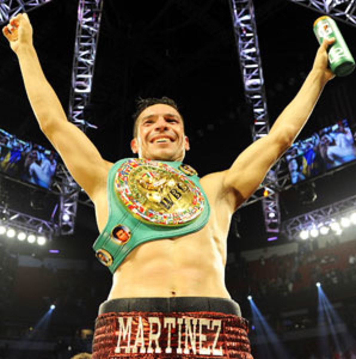 Bryan Armen Graham: Martinez reclaims middleweight title with dominant ...
