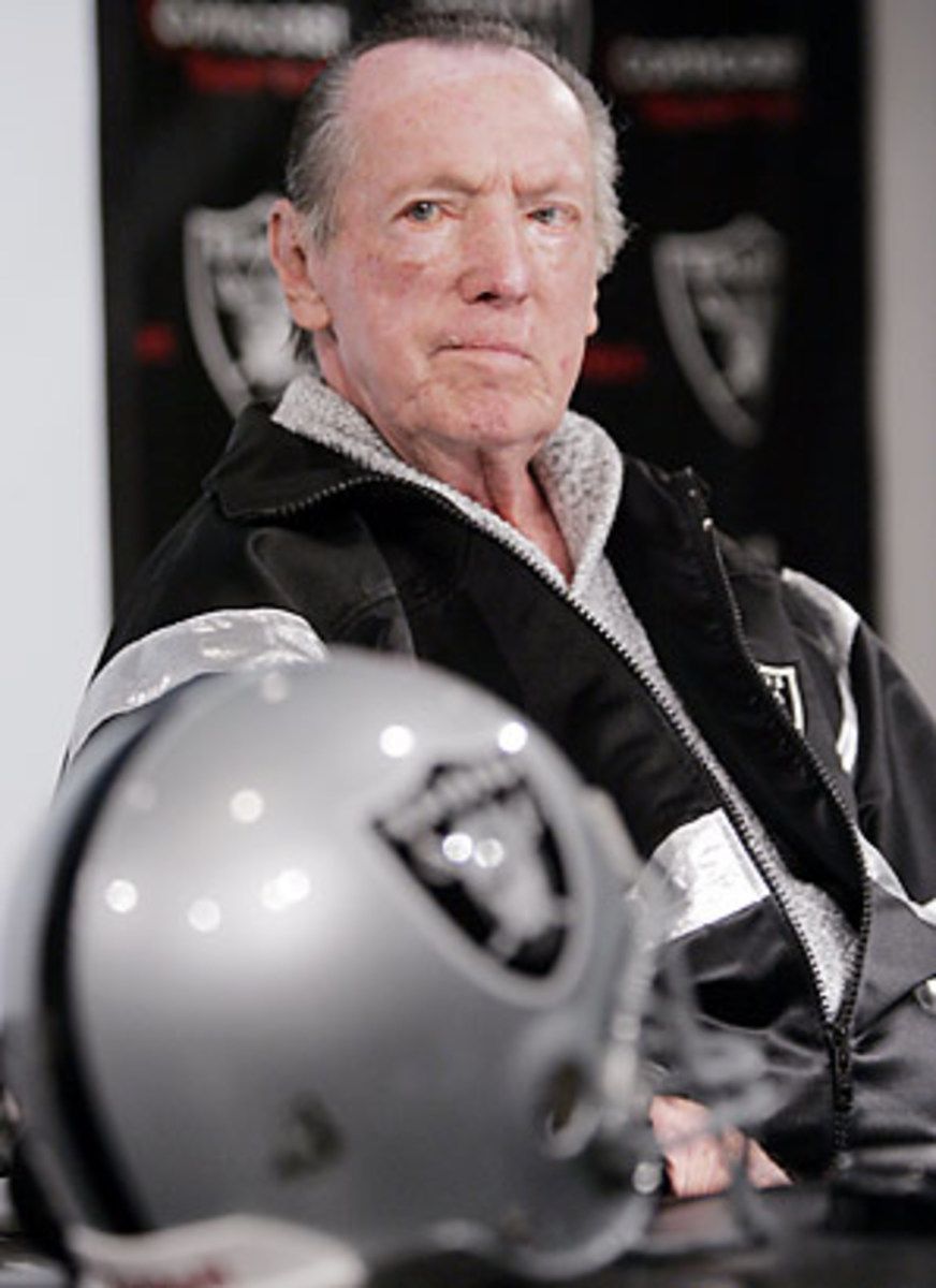 Fantasy Musings: Time has come for Raiders' Al Davis to leave stage ...