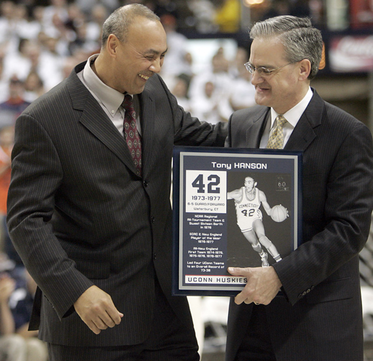 Classic Photos of UConn Men's Basketball - Sports Illustrated