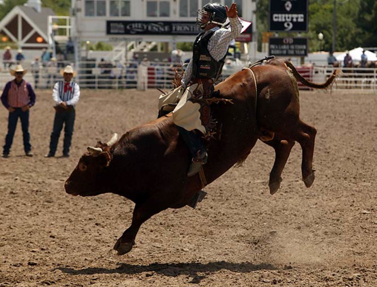 Holiday Gift Guide - Sports Illustrated