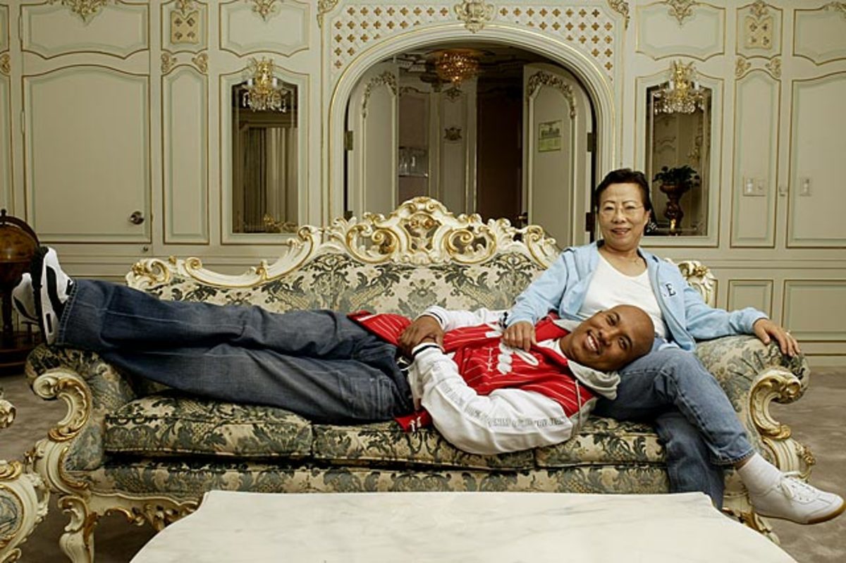 NFL Players and Their Moms - Sports Illustrated