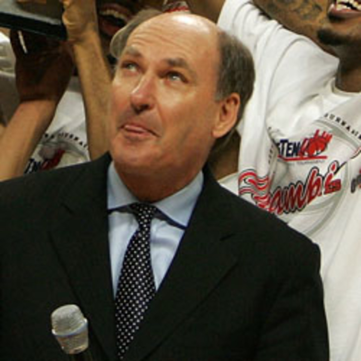 Report: Big Ten commissioner Jim Delany could get power to fire coaches ...