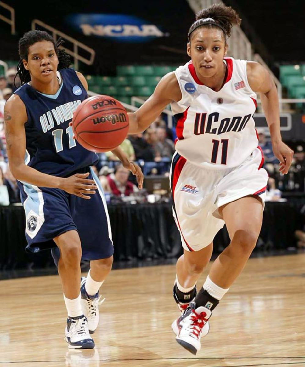 From Sweet 16 To Elite 8 - Sports Illustrated