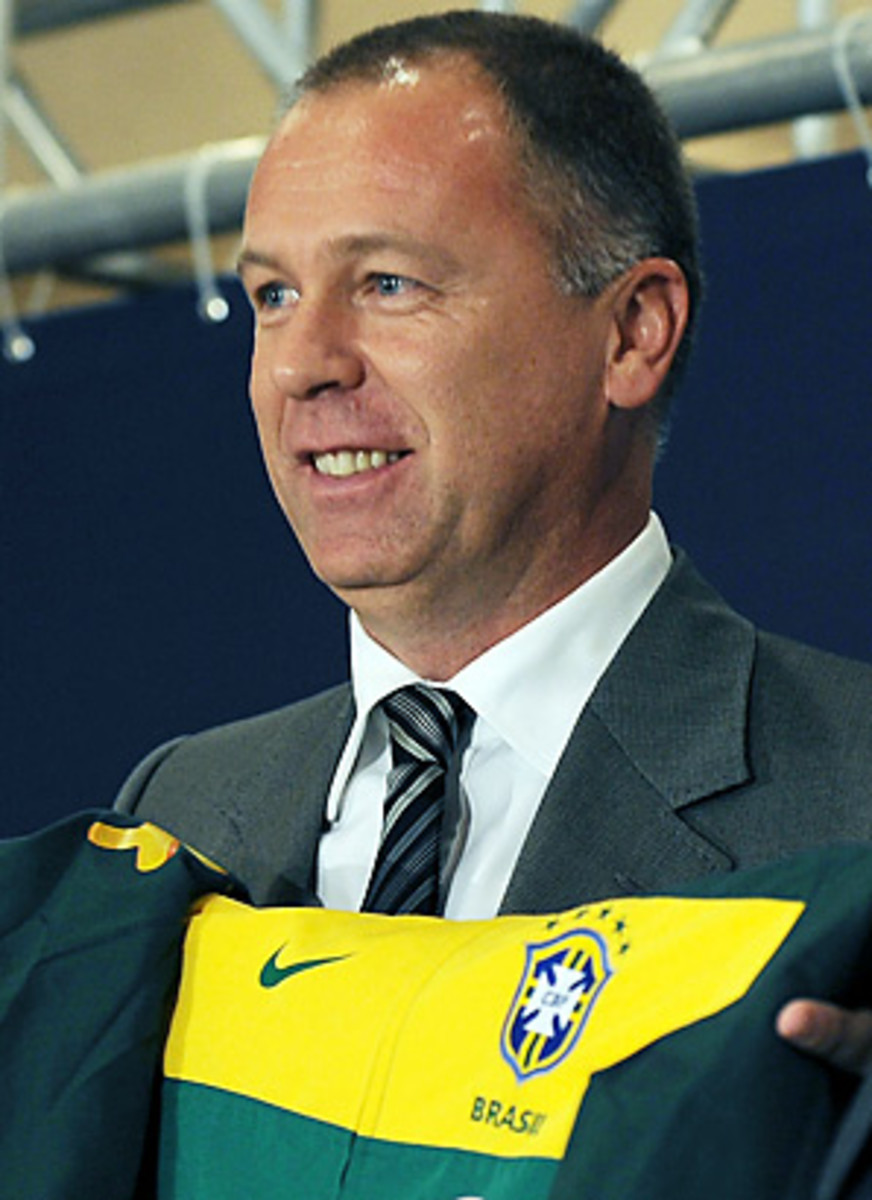 Tim Vickery: Brazil hopes to find itself in Europe - Sports Illustrated