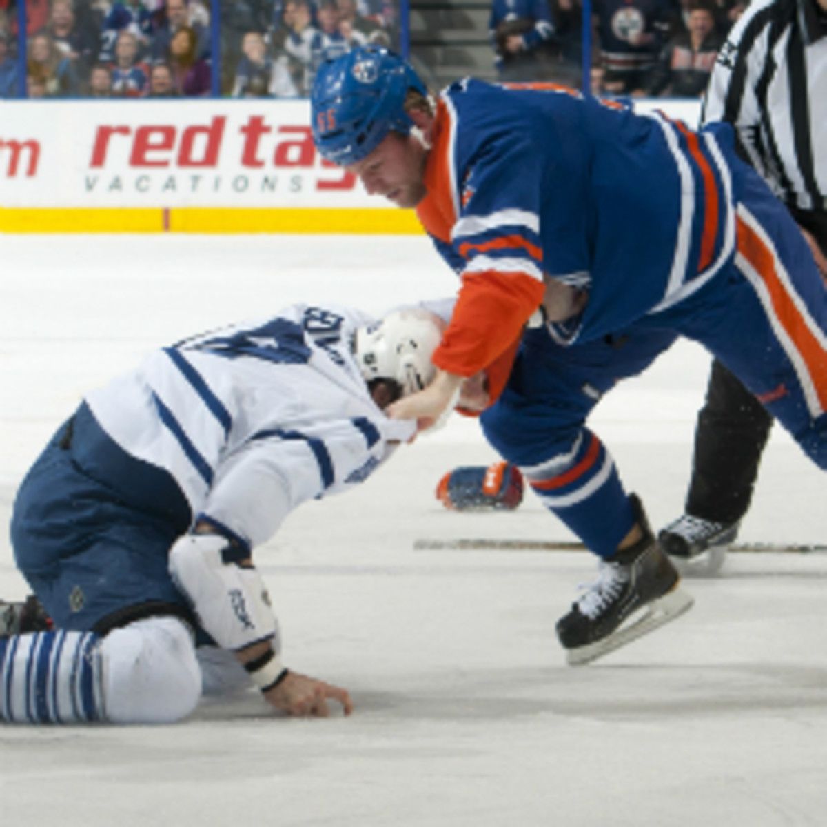 Oilers' Ben Eager faces assault charges after bar fight - Sports ...