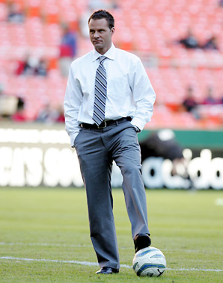 Soccer America: Wynalda named U.S. Under-20 assistant coach - Sports ...