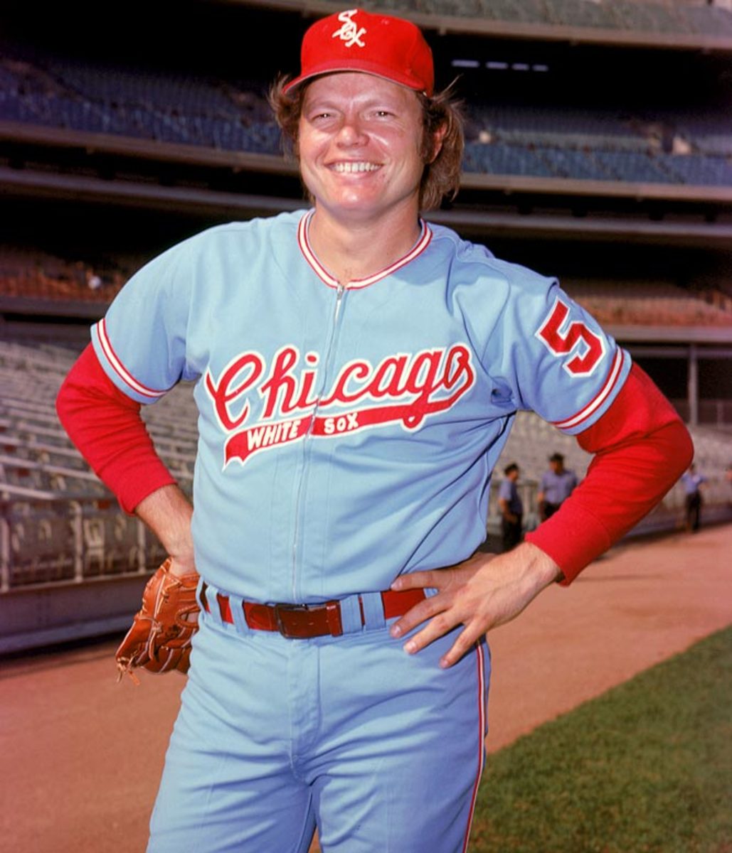 Round Moundsmen - Sports Illustrated