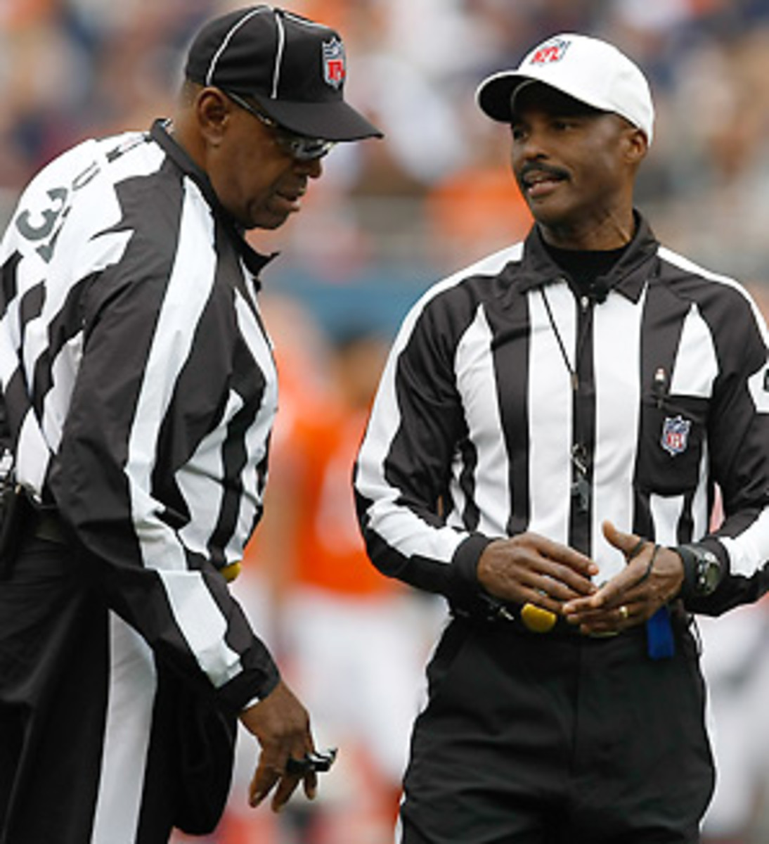Using replacement officials would be a roll of the dice for NFL ...