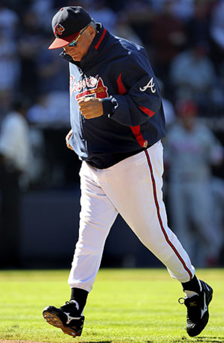 Joe Lemire: Routine-loving Cox sticks to script: bringing Braves to ...