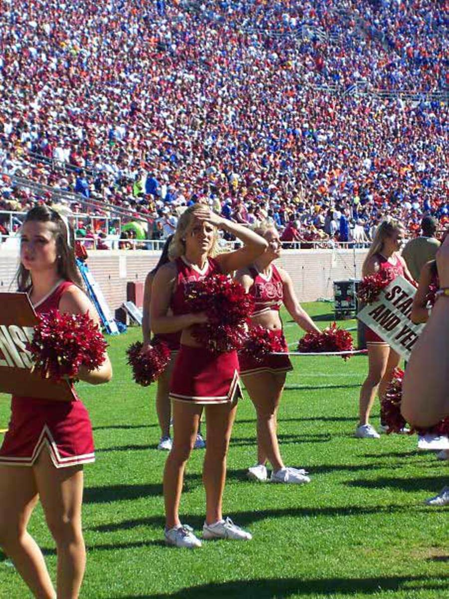 Cheerleader of the Week: FSU's Lauren Sauer - Sports Illustrated