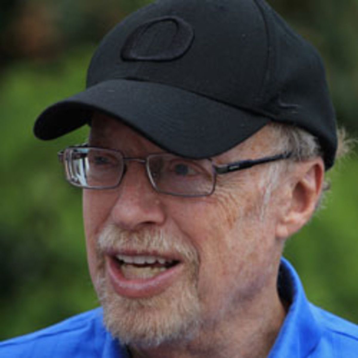16 teams commit for 2017 tournaments to honor Nike's Phil Knight ...