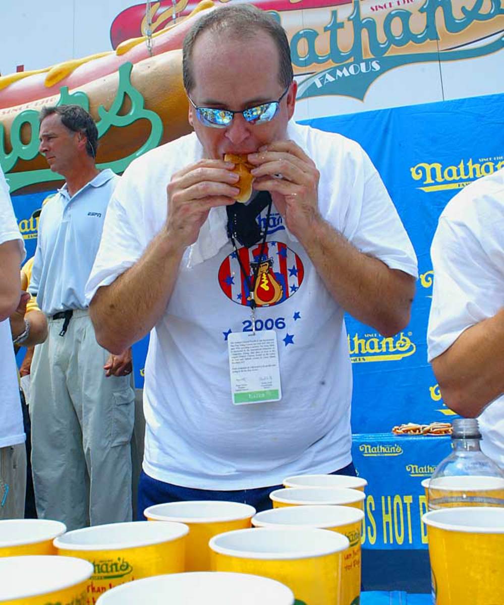 Top 10 Competitive Eaters - Sports Illustrated