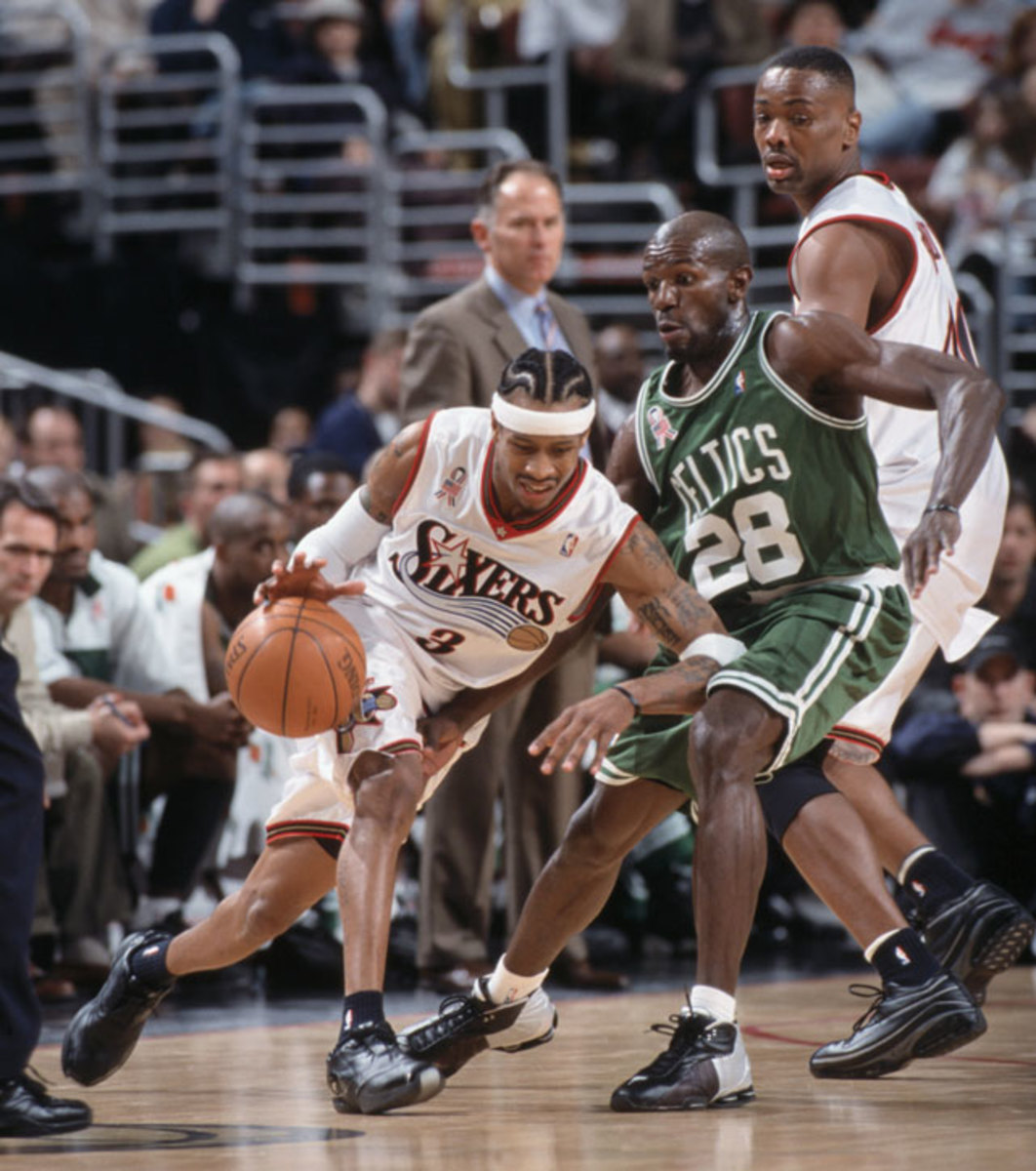 Classic Photos of Celtics-76ers Rivalry - Sports Illustrated