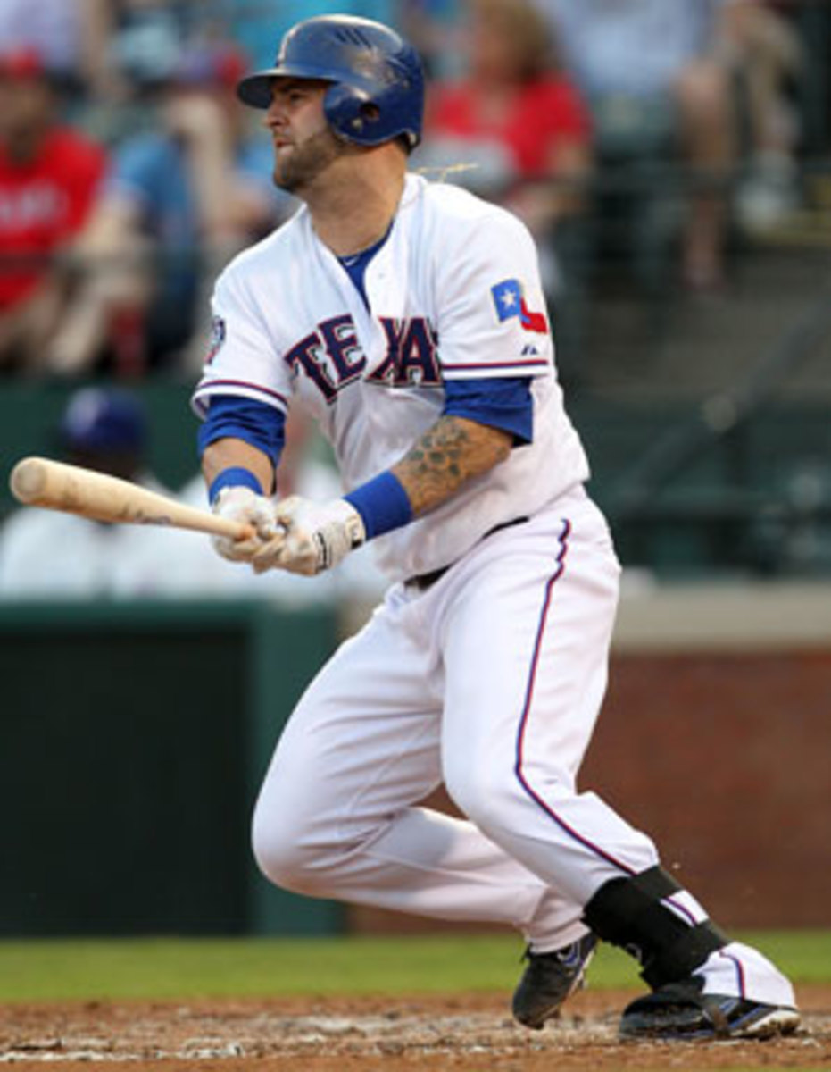 Napoli gets three-year deal with Red Sox - Sports Illustrated