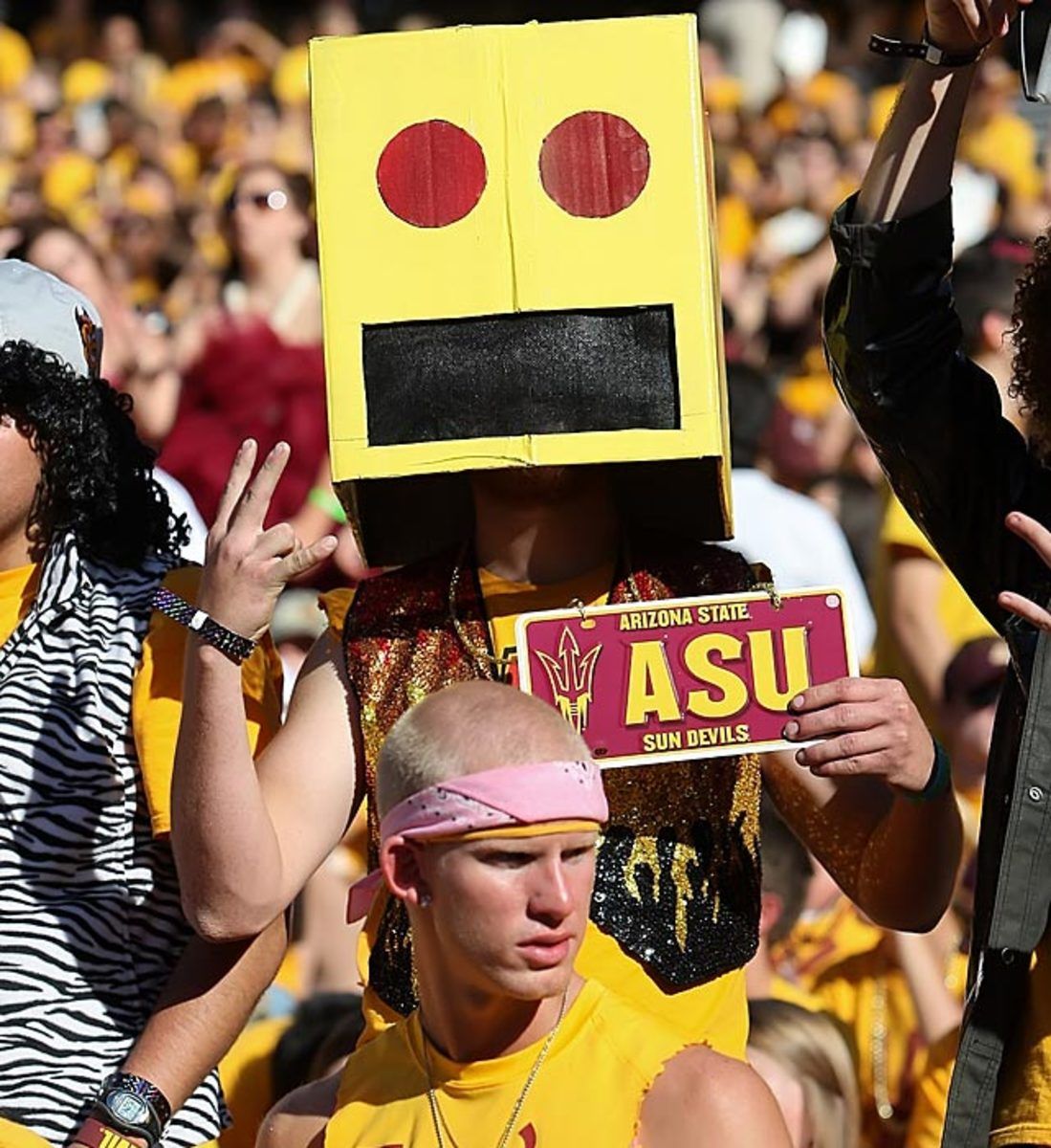 Halloween Superfans - Sports Illustrated