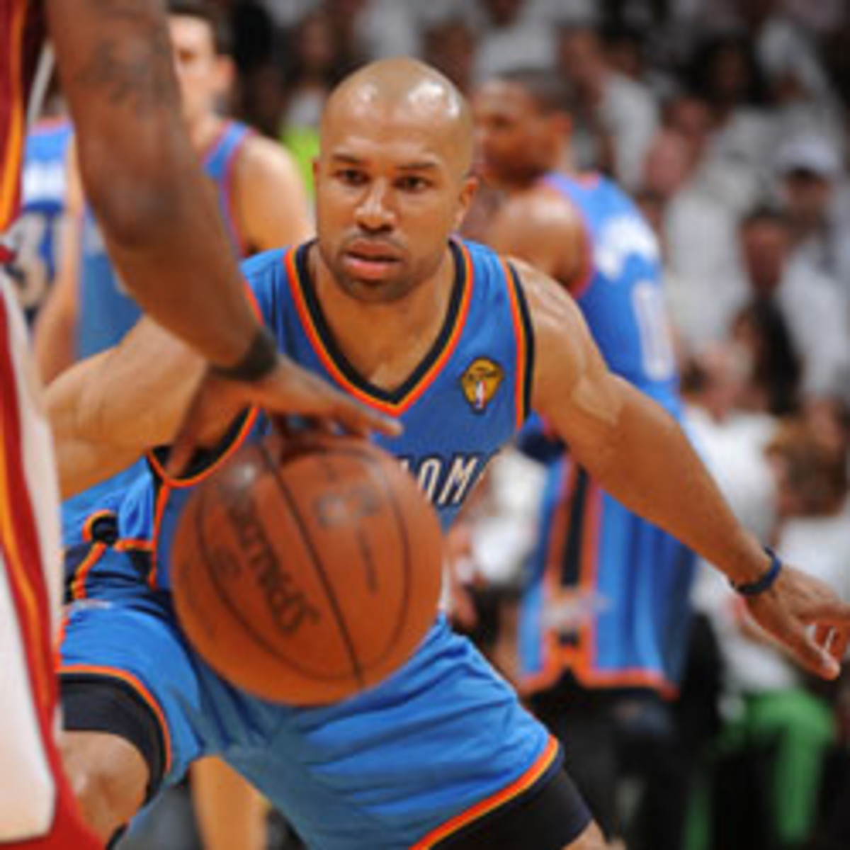 Report: Derek Fisher interested in Brooklyn Nets, 4 other teams ...