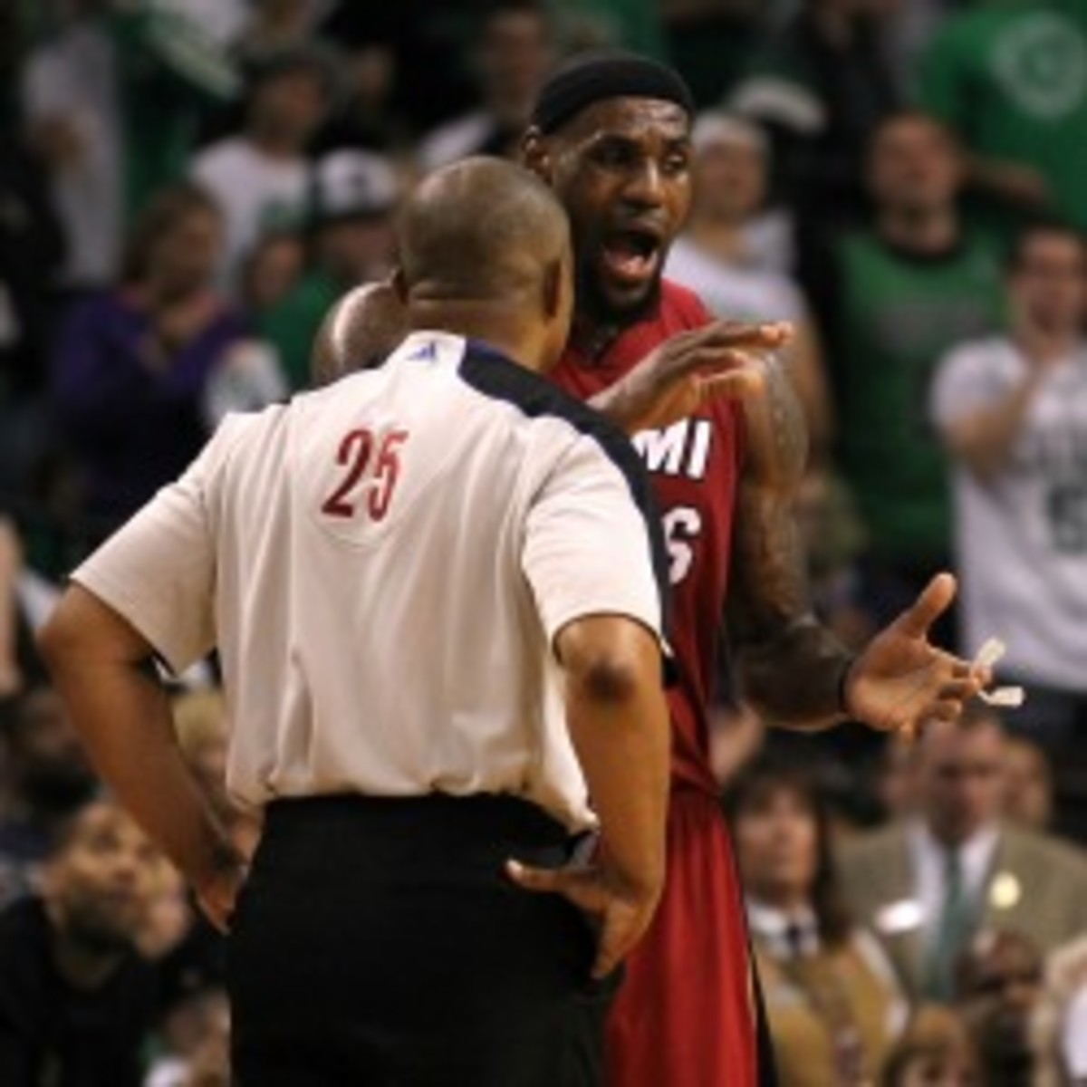 NBA's Senior VP of referee operations resigns - Sports Illustrated