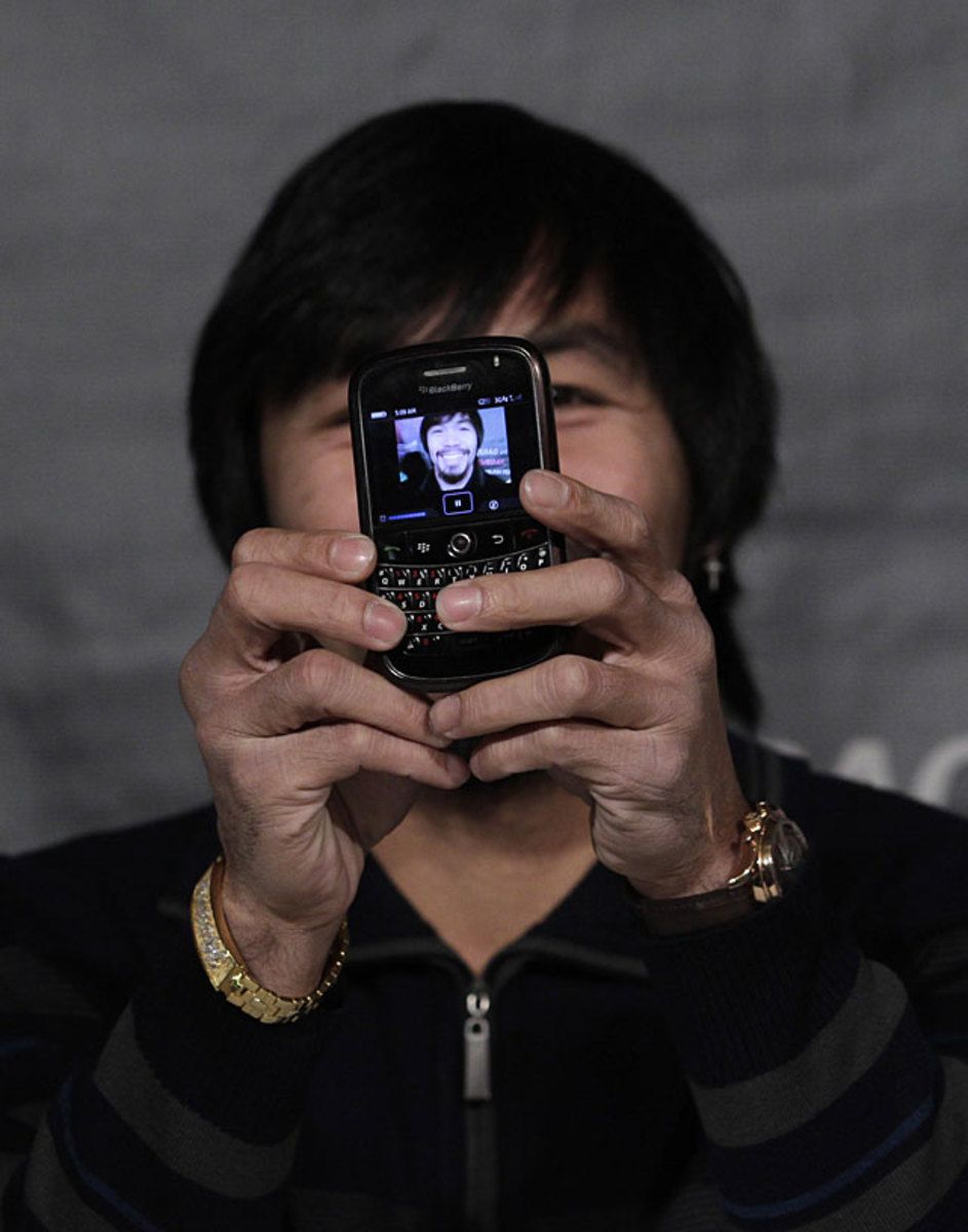 Manny Pacquiao's New Haircut - Sports Illustrated