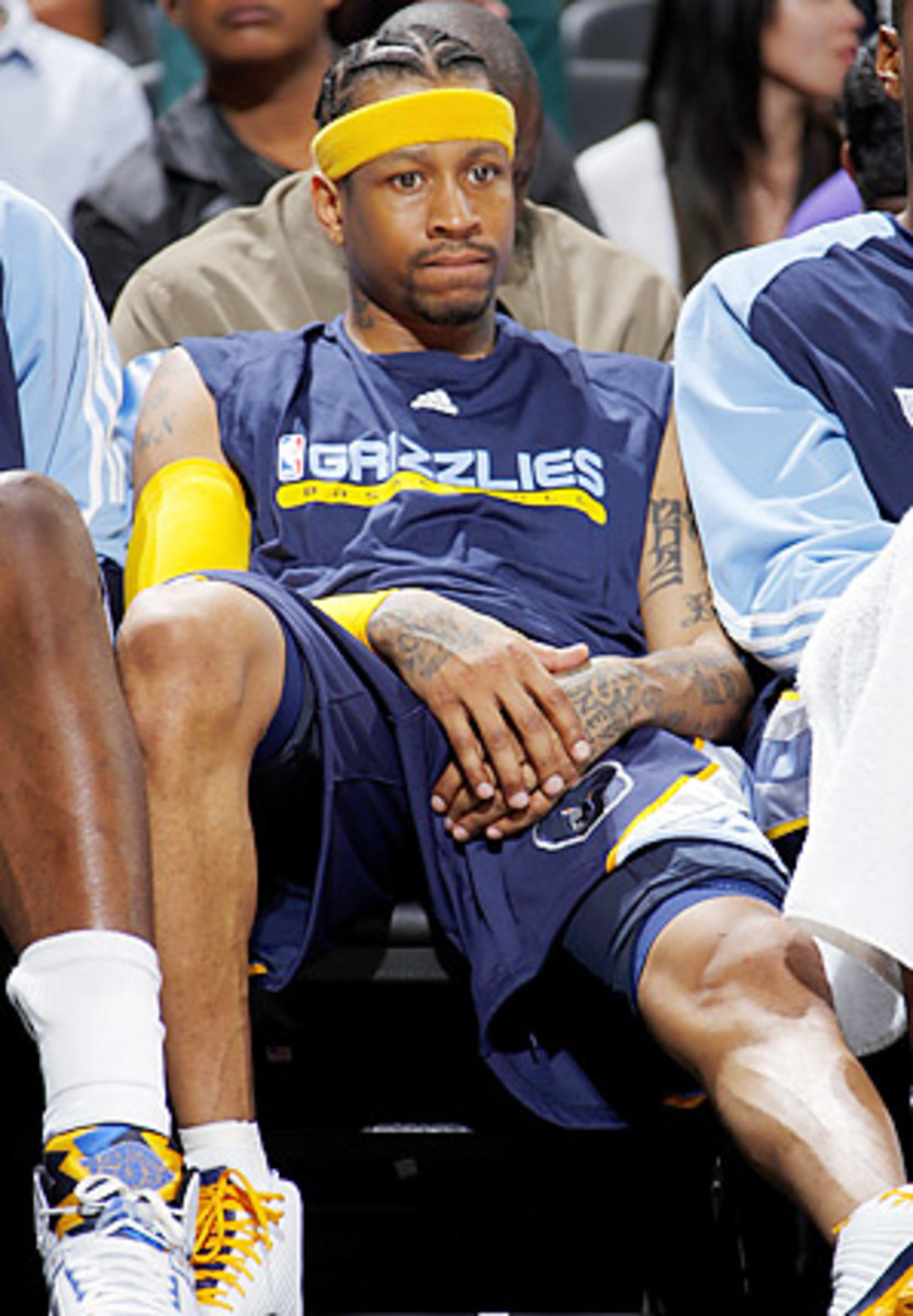 Roundtable: Iverson's future, trouble for Cavs, more - Sports Illustrated