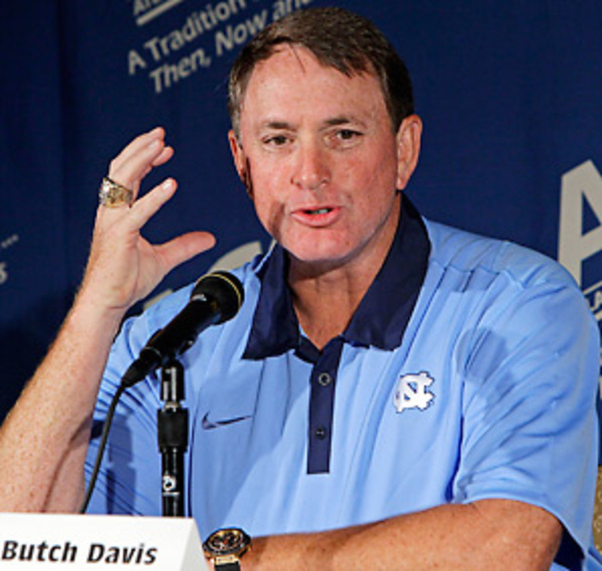 Pete Thamel: Sources: Butch Davis is FIU's top candidate after Mario ...